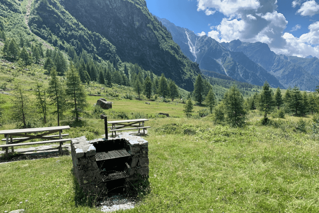 Escursione in Val di Rezzalo - Viaggiando A Testa Alta