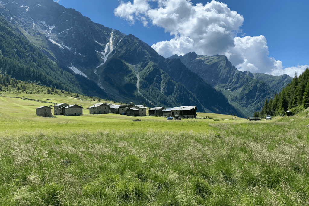 Escursione in Val di Rezzalo - Viaggiando A Testa Alta